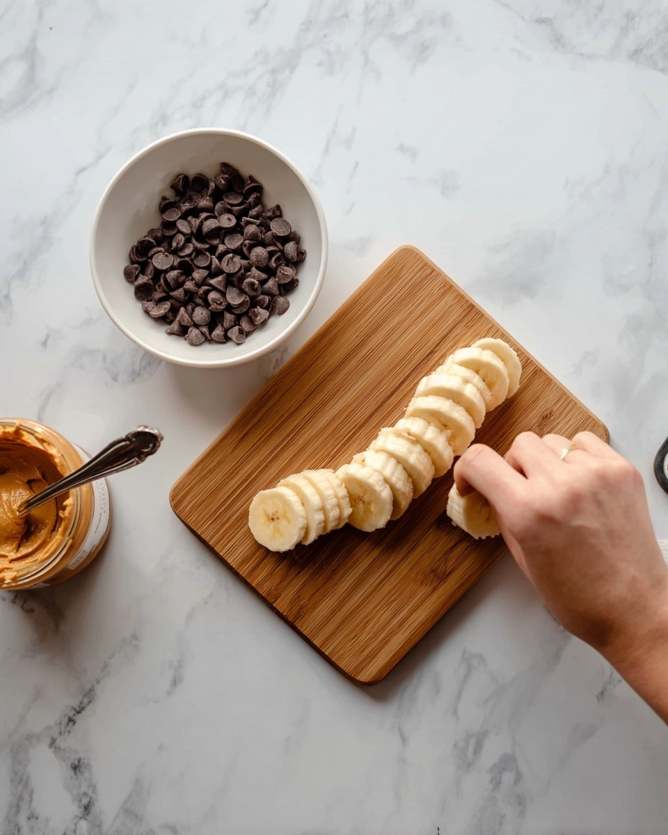 Frozen Banana Bites with Peanut Butter and Chocolate – Irresistible Treats